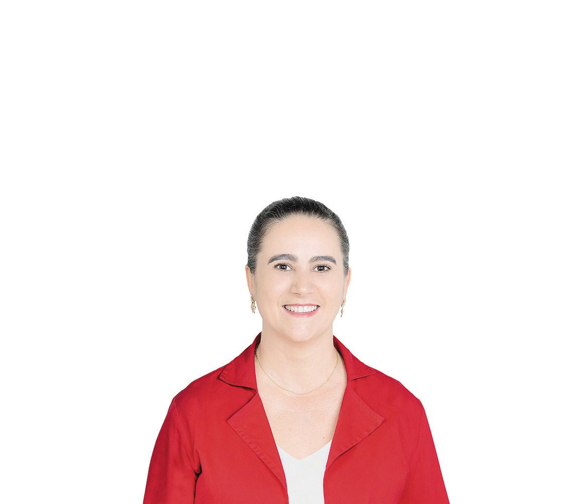 Interina Desde Abril Selene Peres Deve Ser Efetivada Na Secretaria De