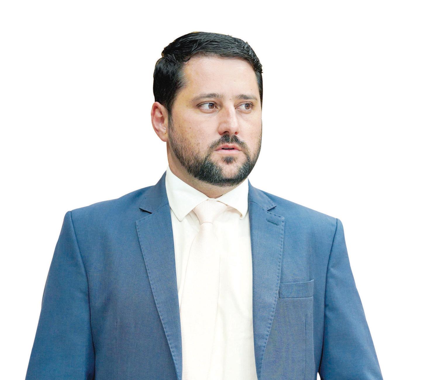 Wilder mantém silêncio e aliados atacam Caiado | O Popular