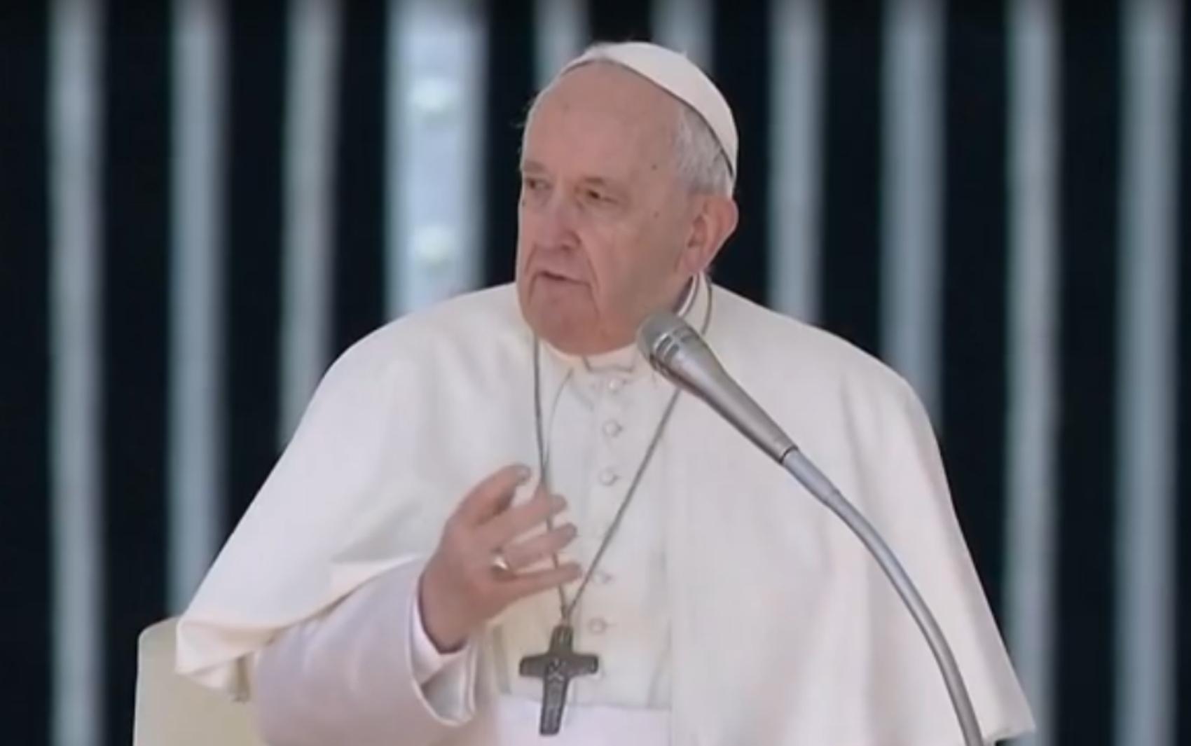 Papa Francisco tem noite tranquila após melhora do quadro clínico, diz Vaticano | O Popular